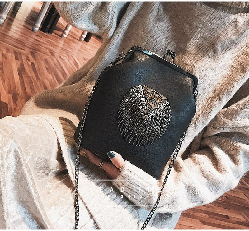 Aspen Shell Chain Crossbody Bags – Brilliant Hippie